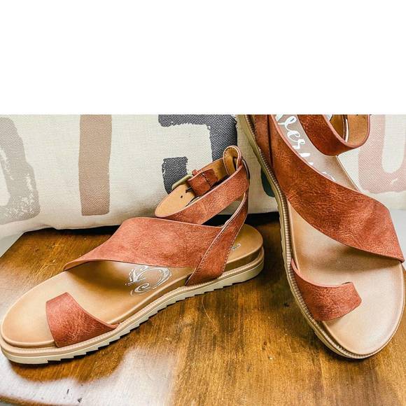 Very G | Shoes | New Very G Womens Steffy Slipon Sandal In Rust | Poshmark
